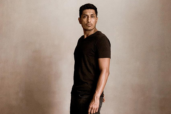 Tenoch Huerta, el exitoso mexicano que soporta críticas por su “Orgullo ...