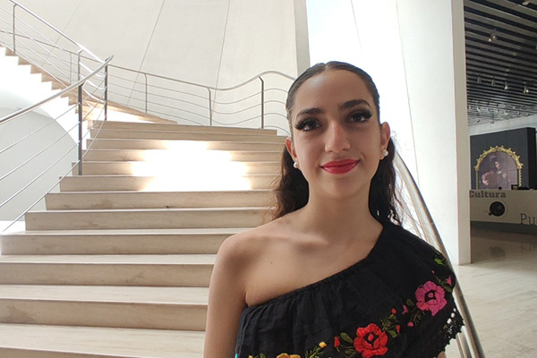 “El escenario te hace bailarín, no un papel”: Ana Laura Jiménez ...