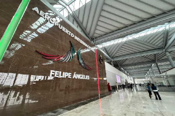 El AIFA recibe el Premio Versalles como el complejo aeroportuario más ...